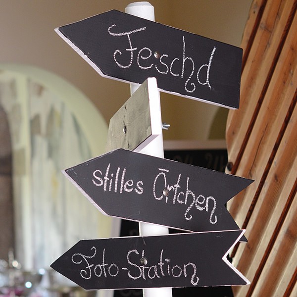 Wegweiser Pfeile | Deko & Design | Deko und Hussen Verleih